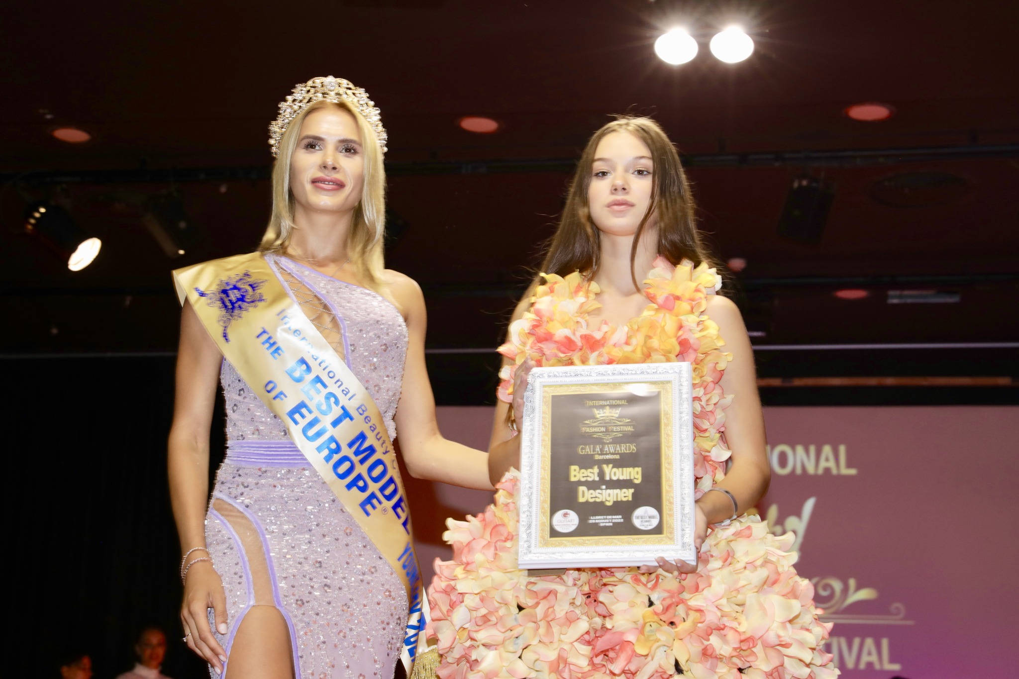 Tinerii designeri români la „The Best Model of Europe” | Kids Top Model